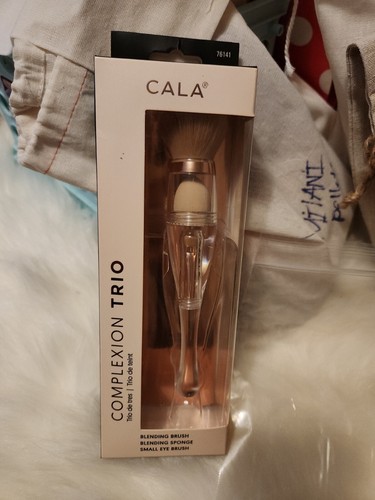 CALA COMPLEXION TRIO ROUND 3-in-1 BRUSH Blending Sponge Eye Brush Contour 76141 | eBay