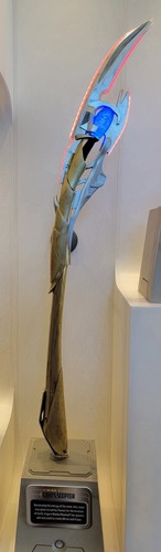 Disney Marvel Exclusive Avengers Loki Scepter 1:1 Full Light-Up Prop ...