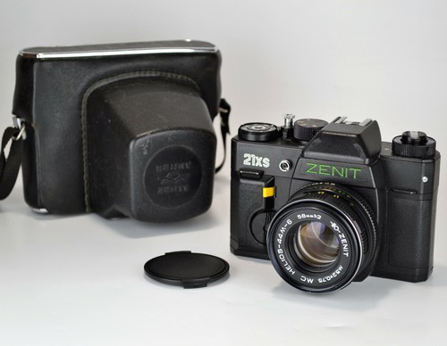 SUPER RARE BELOMO "ZENIT-21XS" SLR CAMERA + MC HELIOS-44m-6 lens, M42 ...