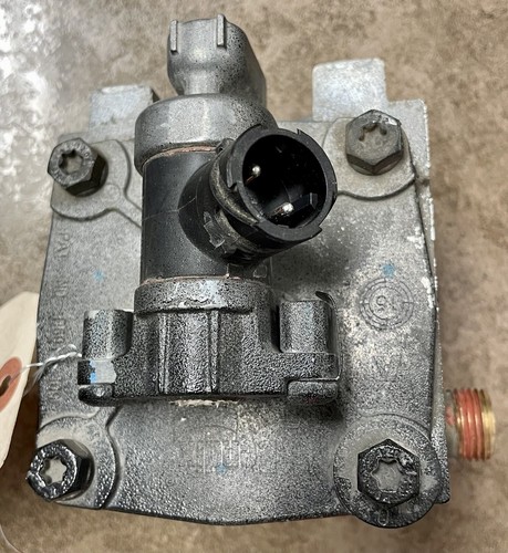 BENDIX Relay Valve T-5019483 PN K071939 "Fast " for sale online | eBay