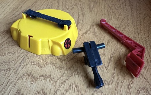 Vintage 1970's HASBRO GI Joe AERIAL RECON FLYING PLATFORM, ARM & CAMERA ...