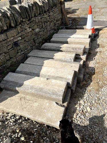 18 Concrete Straight Kerb Stones 915 x 255 x 125mm USED | eBay UK
