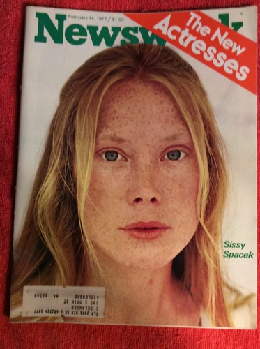 NEWSWEEK MAGAZINE FEBRUARY 14 1977 NEW ACTRESSES SISSY SPACEK SHELLEY ...