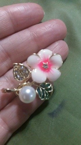 NEW! Cute Small Pink Flower Pin Brooch Floral Bloom Daisy #683 | eBay