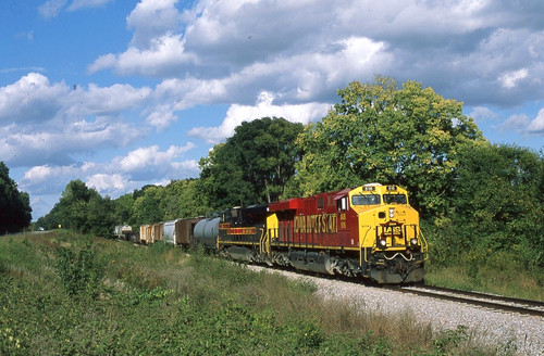 Iowa Interstate ES44AC # 516 heritage action @ Sparland, IL 9/25/2022 ...