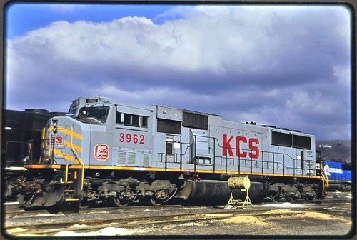 Kansas City Southern KCS SD70MAC 3962 Original Fujichrome Slide | eBay
