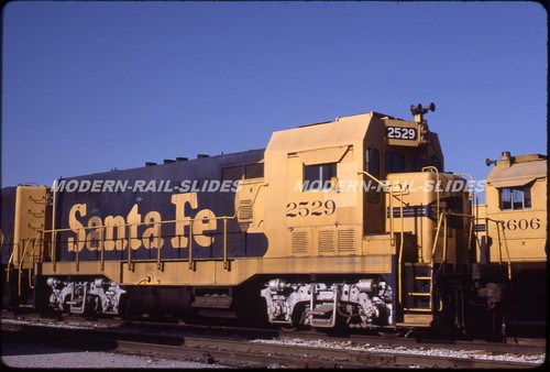 Original slide: ATSF Santa Fe 2529 CF7 | eBay