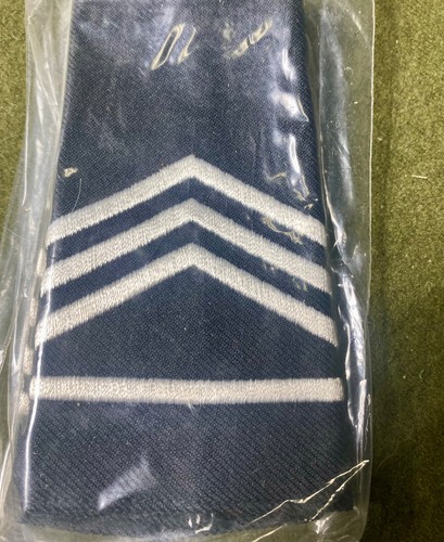 U.S.ARMY ROTC STAFF SERGEANT SHOULDER MARKS MALE | eBay