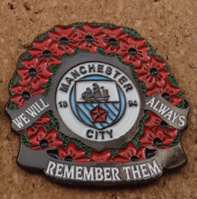 Manchester City Football Badges & Pins for sale | eBay