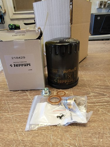 Ferrari FF Oil Change Kit | P/N 218429 | Genuine OEM | Oil Filter