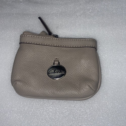 Clarks Brown Beige Leather Wallet Zipper Keychain Coin Change Pocket ...