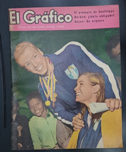 El Grafico Magazine Luis Alberto Nicolao & Susana Peper Swimmers On ...