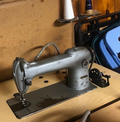 SINGER 241-12 Vintage Sewing Industrial Machine Gray Bobbin | eBay