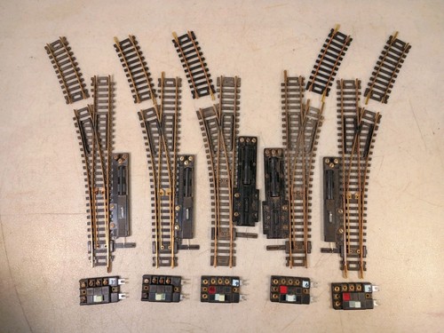 Lot of 5 Atlas HO Scale Left (3) & Right (2) Remote Control Switches ...