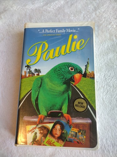 Paulie (VHS, 1998, Clamshell) 96898358835| eBay
