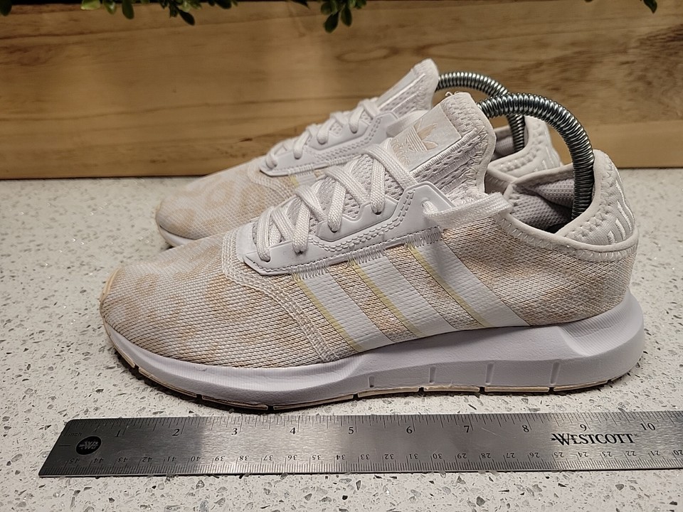 Las mejores ofertas en Zapatillas deportivas Adidas Swift Run para ...