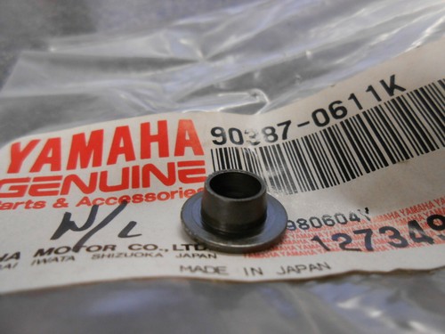 NOS Yamaha Collar 99 00 PZ500 Phazer 97-02 MM600 MM600 99 03 MM700 ...