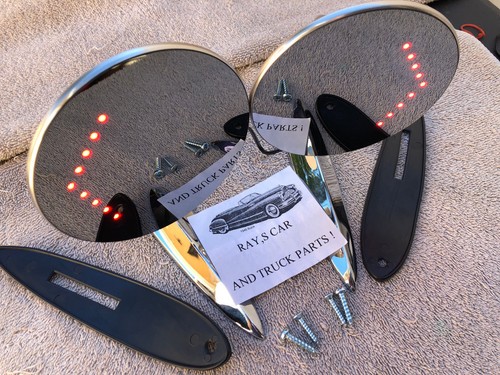 Classic Style Side View Mirrors With Built In Turn LED Arrows