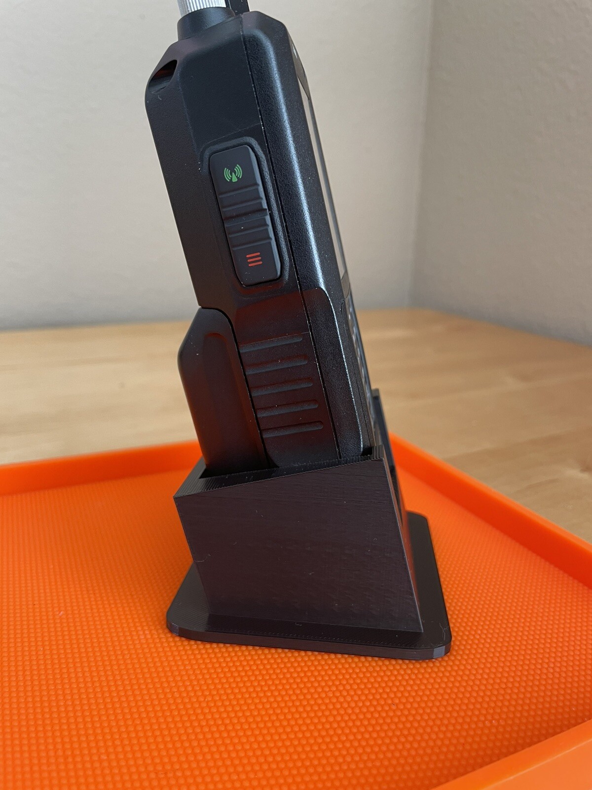 The Best Vertical Desk Stand for the Uniden SDS100 Radio Scanner - Made ...