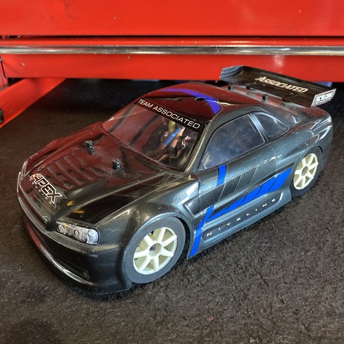 Team Associated RC18R Niteline RC Car 1/18 scale Nissan Skyline ...