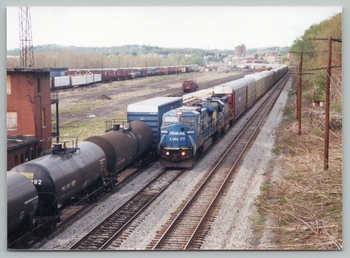 Railroad Photo - Conrail #7388 Diesel Locomotive 1999 Freight Train ...