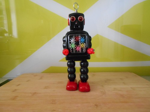 Robot mechanical wind-up high-wheel | eBay