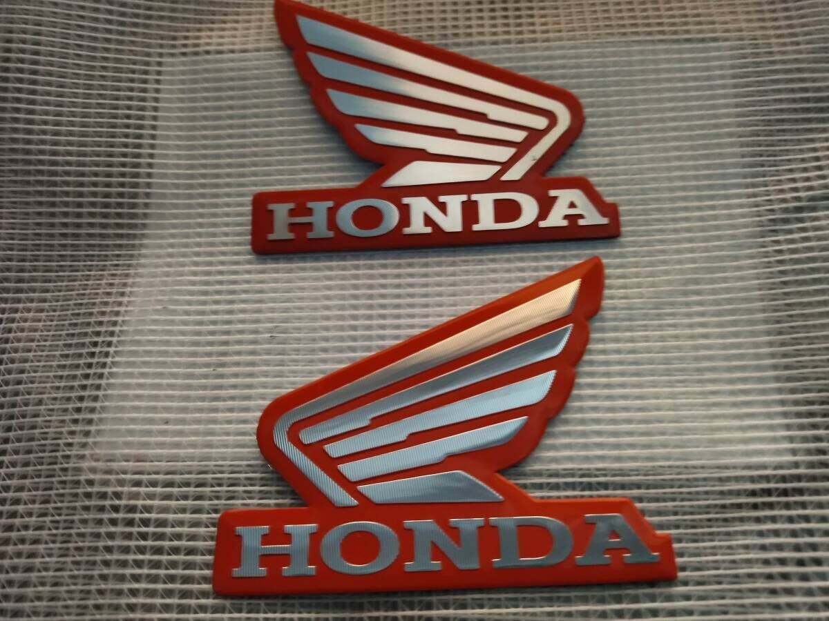 Emblema Con El Logotipo De Honda En Color Rojo Honda Decide Fabricar