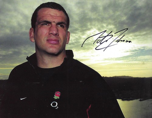 HAND SIGNED 10" x 8" colour photo of MARTIN JOHNSON - Ex-England Rugby ...