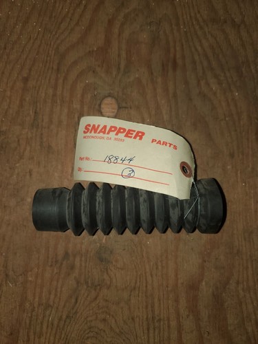 Snapper / Briggs OEM Shaft Cover 7018844 | eBay