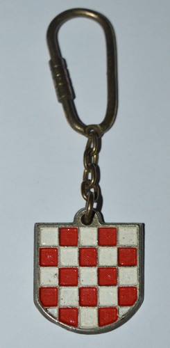 CROATIA Croatian Army Coat of arms 70s ustasa emigration vtg keychain ...