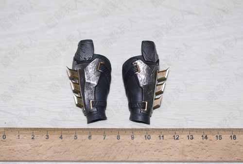 Bracers 1/6 HotToys HT TMS085 Batman Tactical Batsuit Ver. Justice ...