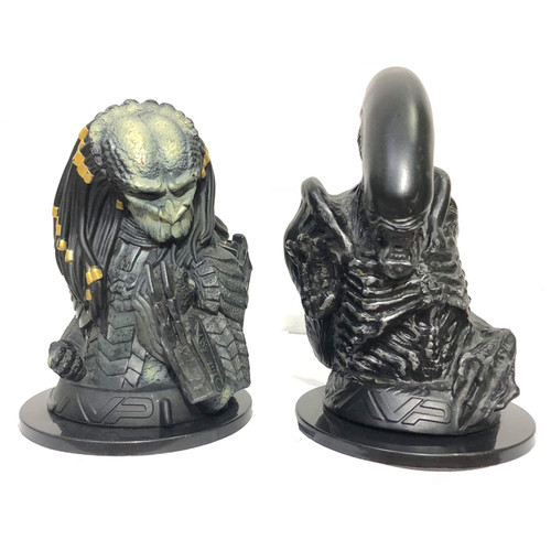 2Pcs Aliens VS Predator AVP Movie Cinema Theater Lid Cup Topper Figure ...