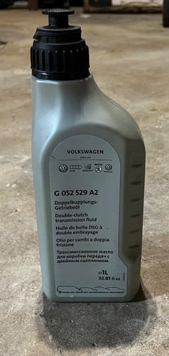 Double Clutch Transmission Fluid for Volkswagen group. G 052 529 A2 ...