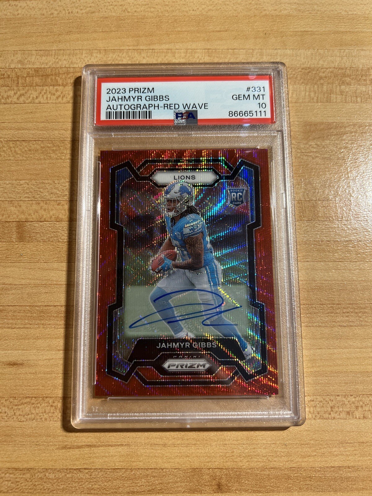 Jahmyr Gibbs 2023 Prizm #331 Rookie Autographs - Red Wave /149 Price ...