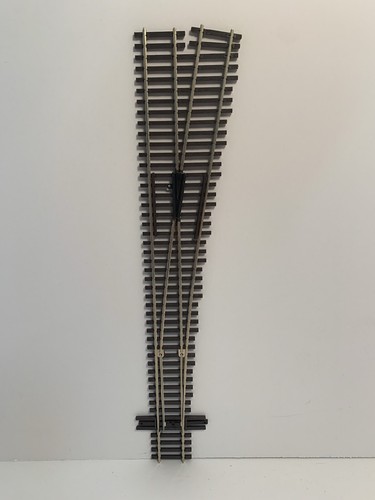 New Atlas HO Scale Code 83 Super Switch Right Hand #6 Turnout #506 Out ...