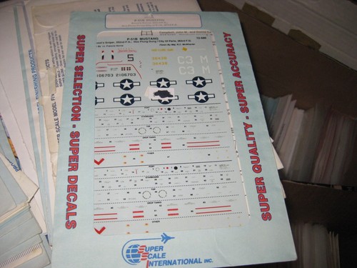 P-51B Mustang Snoot's Sniper, 352nd FG; Hoo Flung Dung/City of Paris 1/ ...