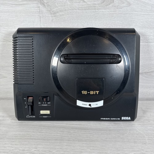Sega Mega Drive 16-bit Model 1601-05 Black - Console Only - Tested ...