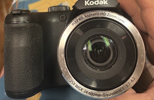 Kodak AZ401RD PIXPRO Digital Camera with 16 Megapixels and 40x Optical ...
