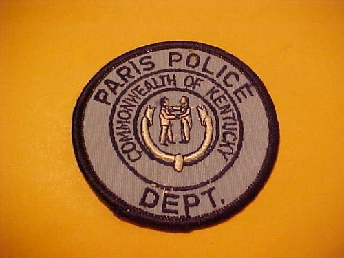 PARIS KENTUCKY POLICE PATCH SHOULDER SIZE UNUSED 3 X 3 LT. BLUE NOT A ...