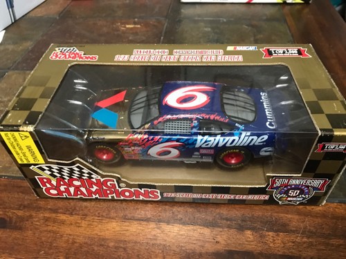 Racing Champions 1/24 Scale Mark Martin #6 Valvoline Stock Car 1997 #1 ...