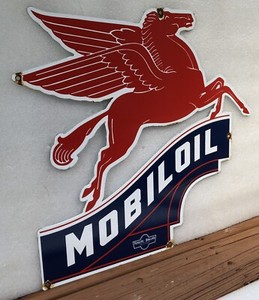 Mobil Pegasus Sign Porcelain In Collectible Gas & Oil Advertising Signs ...