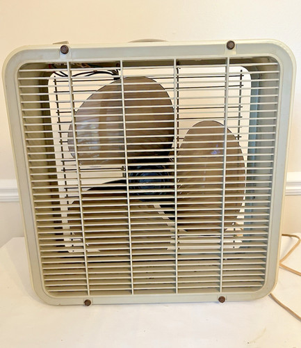 VTG McGraw Edison Box Fan/Handle 12" plastic blade 3 Sp. Boonesville ...