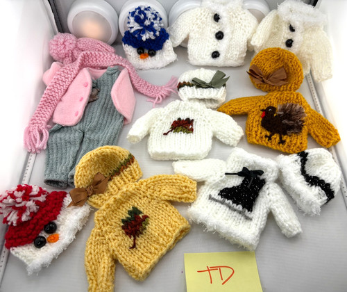 16 Hand knit OOAK FALL SWEATERS HATS Fit 10" Tonner, Ann Estelle, Patsy ...