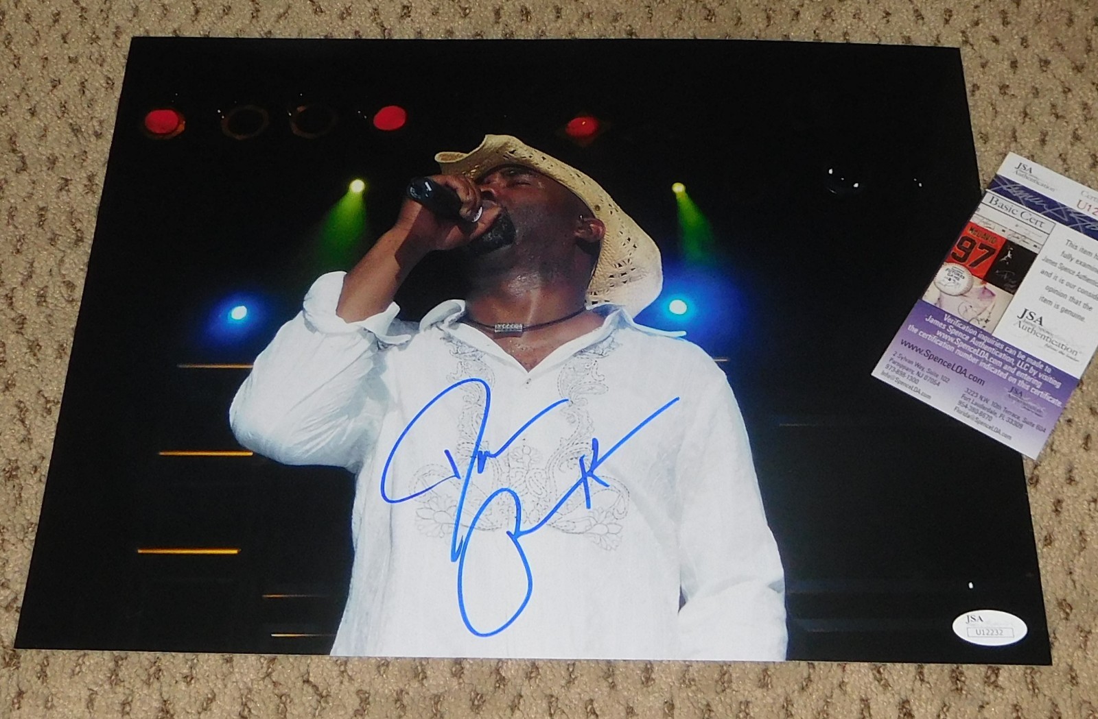 Darius Rucker Autographed Memorabilia | Signed Photo, Jersey ...
