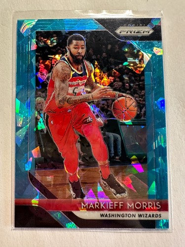 K24,926 - 2018-19 Panini Prizm Prizms Blue Ice #273 Markieff Morris ...