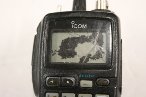Icom IC-A6 Handheld VHF Airband Radio Transceiver with Battery "PARTS ...