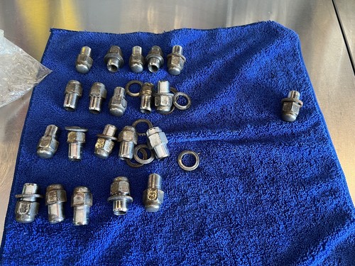 General Motors (9596070) Wheel Lug Nut | 9596070 | Genuine OEM | 14mmX1 ...