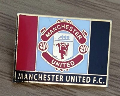 Manchester United Football Badges & Pins for sale | eBay