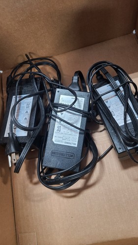 Lot Of 3 4 Pin LCD TV APEX AVL2776 ILO-2600 JVC LT-23X576 LCD MONITOR ...