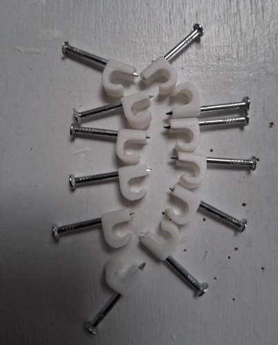 Plastic Cable Clips Flat Wire TV / Phone Internet Fixings 5-7 mm | eBay